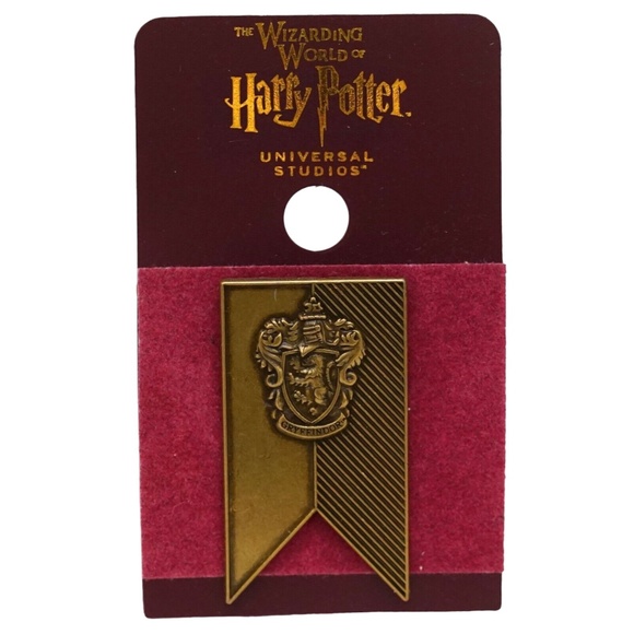 Universal | Other | Universal Studios Harry Potter Gryffindor Tonal Banner Pin | Poshmark